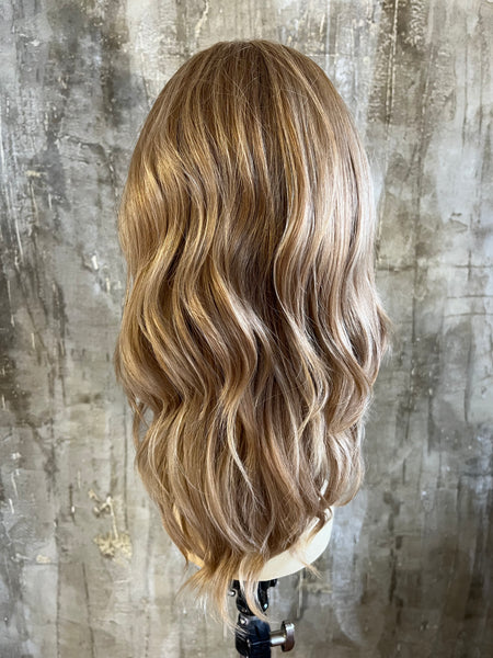 100% EUROPEAN PROCESSED HUMAN HAIR 17" BLOND - Yaffa Wigs